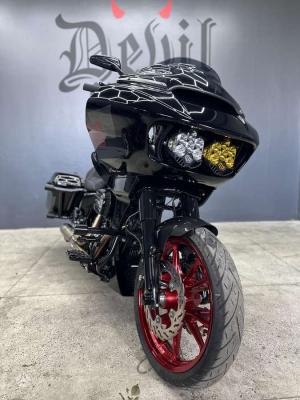 Harley-Davidson Road Glide 2023 Kauņa, ar dzinēja tilpumu 1.80 L un nobraukumu 6 tūkst. km par 23595 €, foto 10 vietnē AUTOMOTO.COM.LV