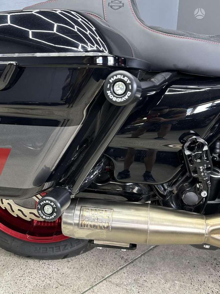 Harley-Davidson Road Glide 2023 Kauņa, ar dzinēja tilpumu 1.80 L un nobraukumu 6 tūkst. km par 23595 €, foto 14 vietnē AUTOMOTO.COM.LV