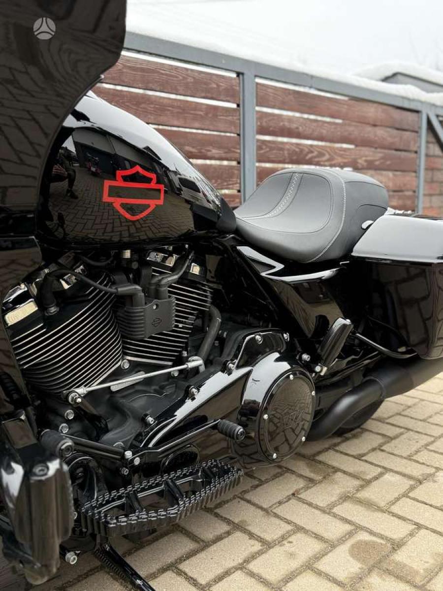 Harley-Davidson Road Glide 2024 in Kaunas, with an engine capacity of 1.90 L and mileage of 20 thousand km for 24000 €, photo 8 on AUTOMOTO.COM.LV