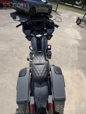 Харли-Девидсон Road Glide 2024 в Елгава, объемом двигателя 1.92 л и пробегом 0 тыс. км за 32000 €, фото 5 на AUTOMOTO.COM.LV