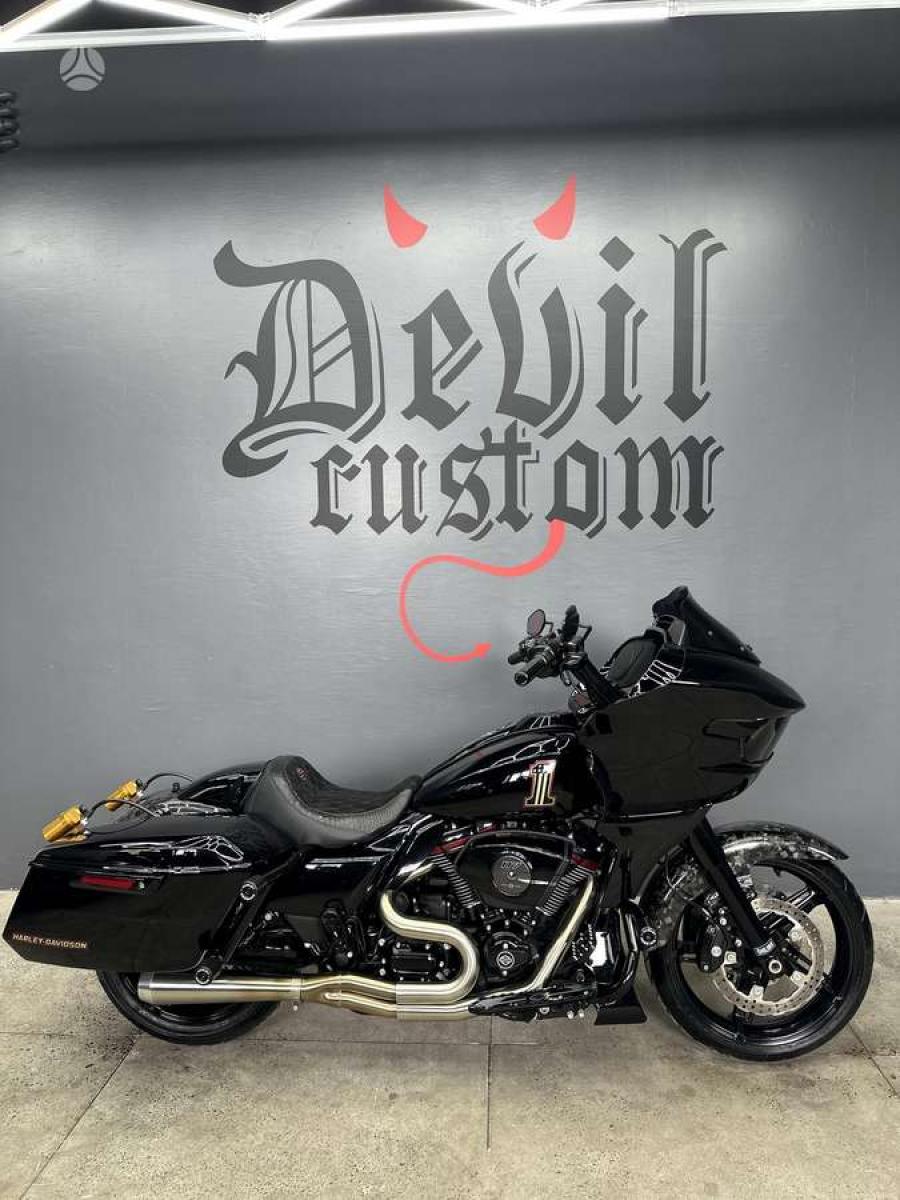 Harley-Davidson Road Glide 2024 Kauņa, ar dzinēja tilpumu 1.92 L un nobraukumu 3 tūkst. km par 32549 €, foto 4 vietnē AUTOMOTO.COM.LV