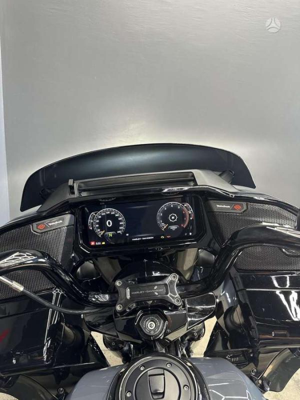 Харли-Девидсон Road Glide 2024 в Каунас, объемом двигателя 1.93 л и пробегом 3 тыс. км за 24900 €, фото 9 на AUTOMOTO.COM.LV