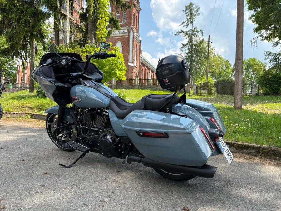Харли-Девидсон Road Glide 2024 в Каунас, объемом двигателя 1.99 л и пробегом 2 тыс. км за 22900 €, фото 5 на AUTOMOTO.COM.LV
