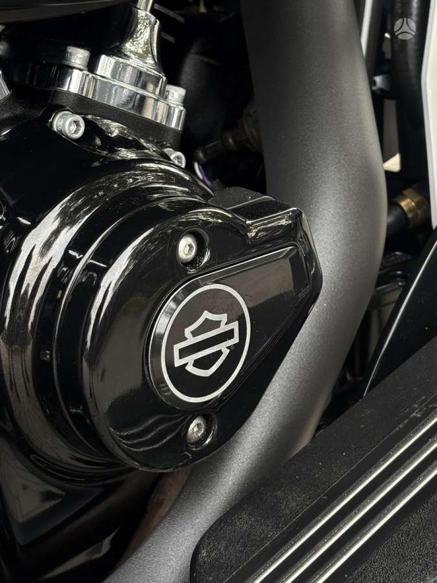 Harley-Davidson Road Glide 2025 Šauļi, ar dzinēja tilpumu 1.92 L un nobraukumu 12 tūkst. km par 22500 €, foto 27 vietnē AUTOMOTO.COM.LV