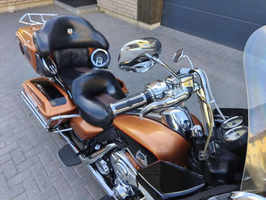 Oranžs Harley-Davidson Road Glide 2008 Viļņa, ar dzinēja tilpumu 1.57 L un nobraukumu 108 tūkst. km par 7100 €, foto 4 vietnē AUTOMOTO.COM.LV