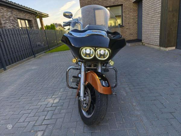 Oranžs Harley-Davidson Road Glide 2008 Viļņa, ar dzinēja tilpumu 1.57 L un nobraukumu 108 tūkst. km par 7100 €, foto 4 vietnē AUTOMOTO.COM.LV