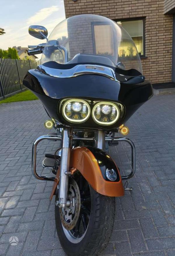 Oranžs Harley-Davidson Road Glide 2008 Viļņa, ar dzinēja tilpumu 1.57 L un nobraukumu 108 tūkst. km par 7100 €, foto 5 vietnē AUTOMOTO.COM.LV