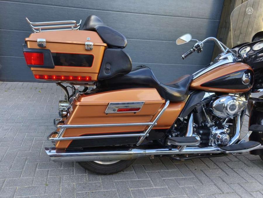 Oranžs Harley-Davidson Road Glide 2008 Viļņa, ar dzinēja tilpumu 1.57 L un nobraukumu 108 tūkst. km par 7100 €, foto 13 vietnē AUTOMOTO.COM.LV