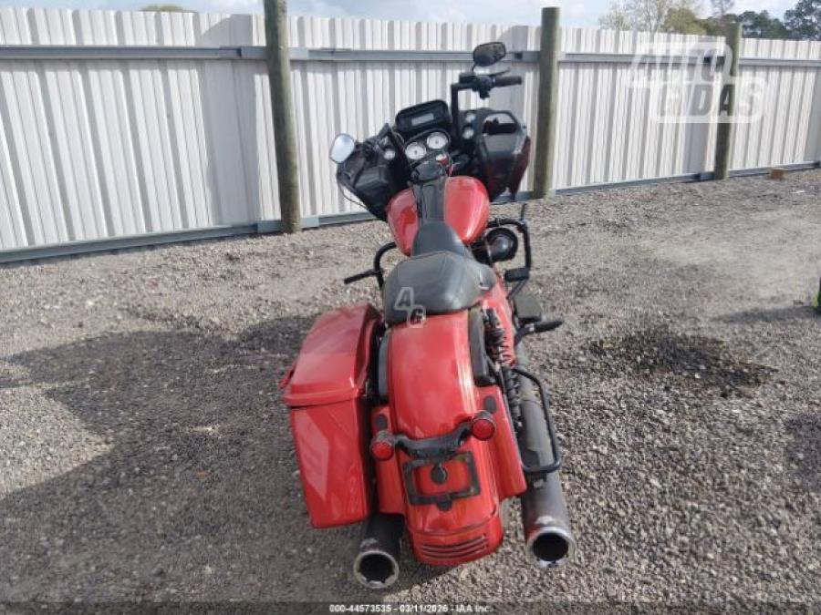 Red Harley-Davidson Road Glide 0 in Klaipeda, with an engine capacity of 0.00 L and mileage of 0 thousand km for 5000 €, photo 7 on AUTOMOTO.COM.LV