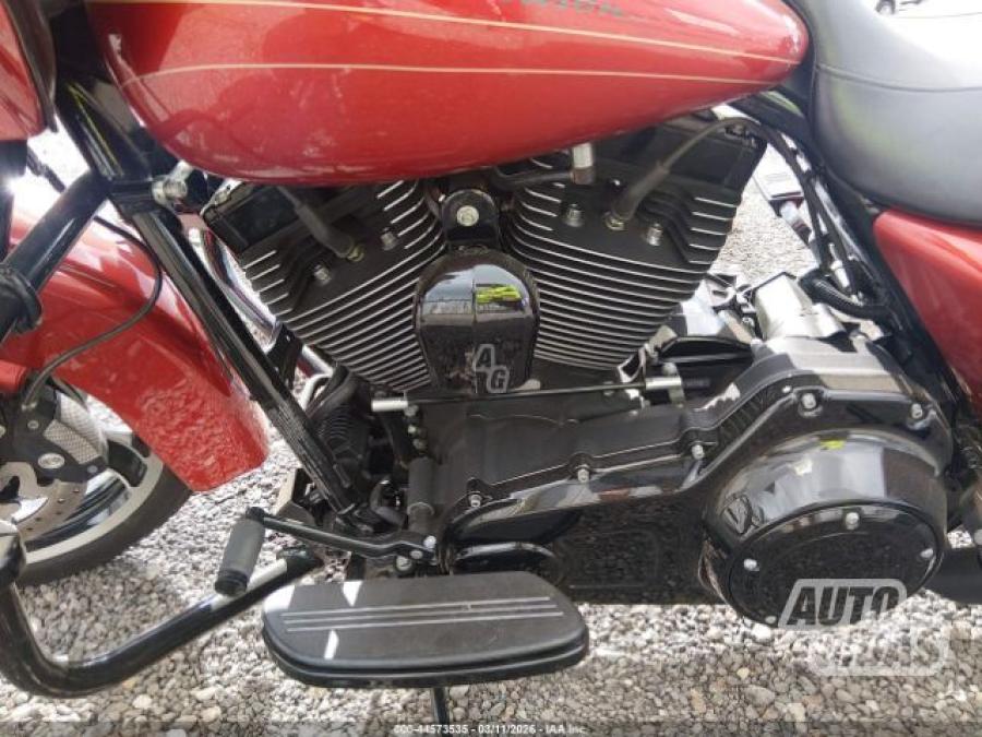 Red Harley-Davidson Road Glide 0 in Klaipeda, with an engine capacity of 0.00 L and mileage of 0 thousand km for 5000 €, photo 10 on AUTOMOTO.COM.LV