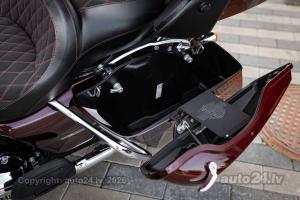 Sarkans Harley-Davidson Road Glide 2019 Tallina, ar dzinēja tilpumu 1.87 L un nobraukumu 25 tūkst. km par 21990 €, foto 30 vietnē AUTOMOTO.COM.LV