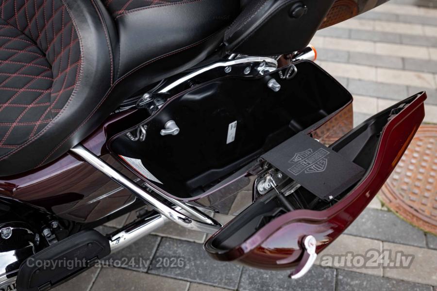 Sarkans Harley-Davidson Road Glide 2019 Tallina, ar dzinēja tilpumu 1.87 L un nobraukumu 25 tūkst. km par 21990 €, foto 30 vietnē AUTOMOTO.COM.LV