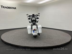 Balts Harley-Davidson Road Glide 2016 Pērnava, ar dzinēja tilpumu 1.69 L un nobraukumu 10 tūkst. km par 16990 €, foto 7 vietnē AUTOMOTO.COM.LV