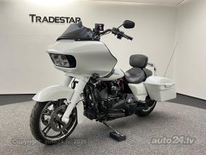 Balts Harley-Davidson Road Glide 2016 Pērnava, ar dzinēja tilpumu 1.69 L un nobraukumu 10 tūkst. km par 16990 €, foto 10 vietnē AUTOMOTO.COM.LV