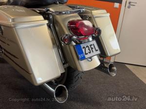 Smilšu krāsa Harley-Davidson Road King 2003 Tartu, ar dzinēja tilpumu 1.69 L un nobraukumu 46 tūkst. km par 8790 €, foto 8 vietnē AUTOMOTO.COM.LV