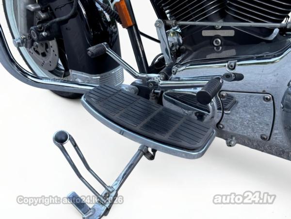 Черный Харли-Девидсон Road King 1995 в Таллин, объемом двигателя 1.34 л и пробегом 66 тыс. км за 8500 €, фото 8 на AUTOMOTO.COM.LV