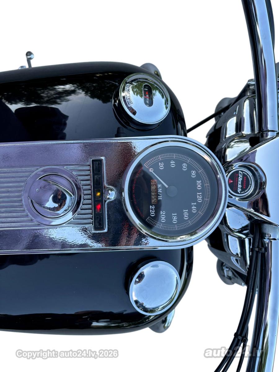 Черный Харли-Девидсон Road King 1995 в Таллин, объемом двигателя 1.34 л и пробегом 66 тыс. км за 8500 €, фото 15 на AUTOMOTO.COM.LV