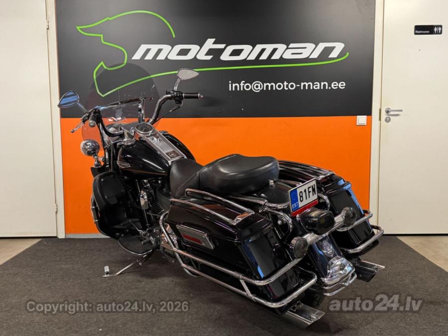 Black Harley-Davidson Road King 2002 in Tartu, with an engine capacity of 1.45 L and mileage of 46 thousand km for 6990 €, photo 7 on AUTOMOTO.COM.LV