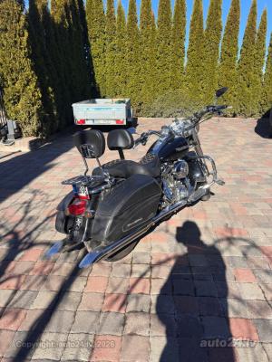 Melns Harley-Davidson Road King 2006 Tallina, ar dzinēja tilpumu 1.45 L un nobraukumu 45 tūkst. km par 9999 €, foto 2 vietnē AUTOMOTO.COM.LV