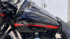 Черный Харли-Девидсон Road King 2014 в Вильнюс, объемом двигателя 1.80 л и пробегом 20 тыс. км за 12200 €, фото  на AUTOMOTO.COM.LV