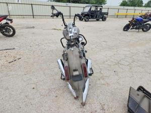 Grey Harley-Davidson Road King 2014 in Klaipeda, with an engine capacity of 1.80 L and mileage of 0 thousand km for 6200 €, photo 5 on AUTOMOTO.COM.LV