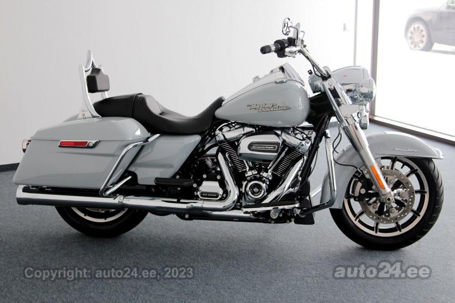 Pelēks Harley-Davidson Road King 2017 Tartu, ar dzinēja tilpumu 1.74 L un nobraukumu 21 tūkst. km par 17900 €, foto 1 vietnē AUTOMOTO.COM.LV