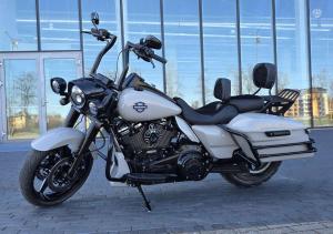 Pelēks Harley-Davidson Road King 2017 Šauļi, ar dzinēja tilpumu 0.00 L un nobraukumu 18 tūkst. km par 11900 €, foto 5 vietnē AUTOMOTO.COM.LV