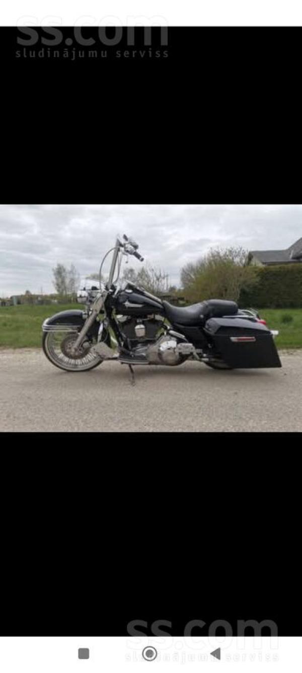 Harley-Davidson Road King 1999 in Riga on AUTOMOTO.COM.LV Harley-Davidson Road King 1999 in Riga, with an engine capacity of 1.34 L and mileage of 0 thousand km for 7770 €, photo 3 on AUTOMOTO.COM.LV