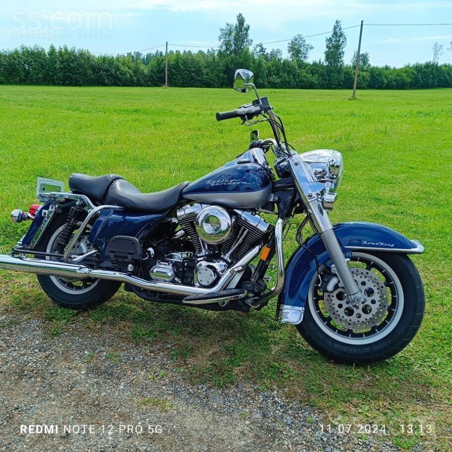 Harley-Davidson Road King 2000 Rīga, ar dzinēja tilpumu 1.45 L un nobraukumu 0 tūkst. km par 6100 €, foto 1 vietnē AUTOMOTO.COM.LV