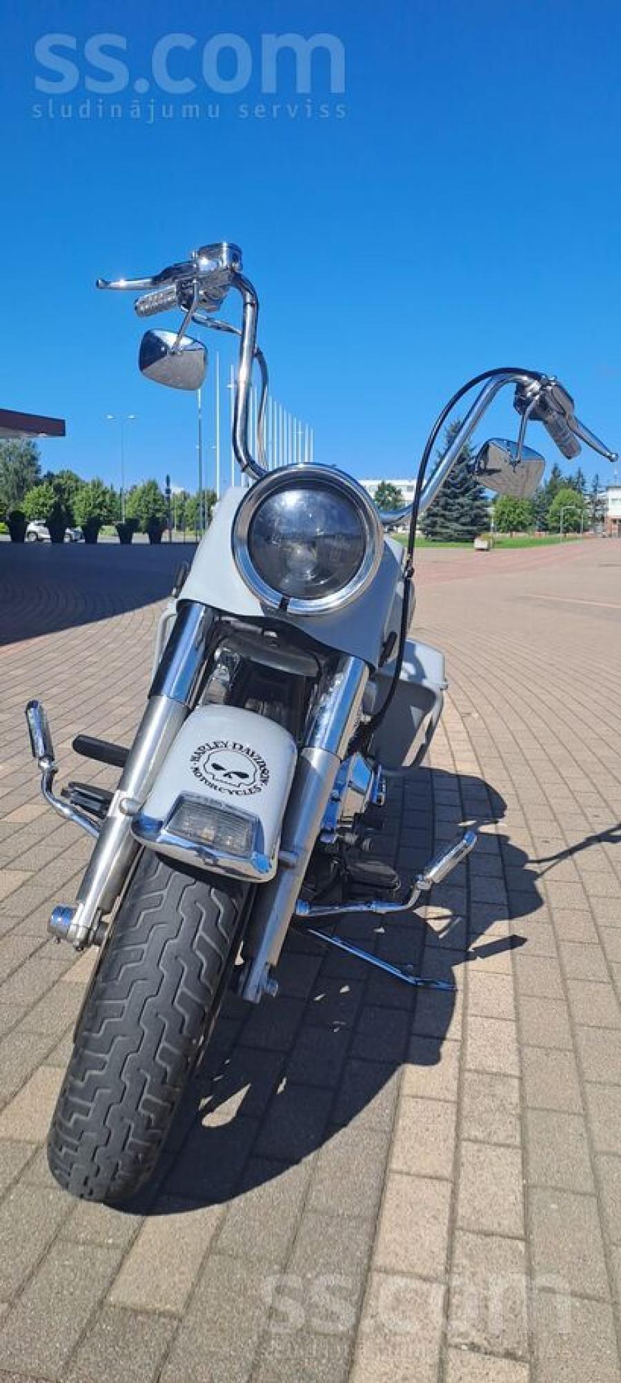Harley-Davidson Road King 2000 in Riga, with an engine capacity of 1.60 L and mileage of 0 thousand km for 6600 €, photo 6 on AUTOMOTO.COM.LV