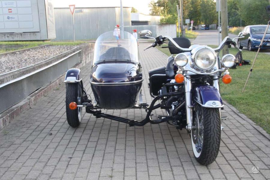Harley-Davidson Road King 2000 Jūrmala, ar dzinēja tilpumu 1.45 L un nobraukumu 18 tūkst. km par 19940 €, foto 6 vietnē AUTOMOTO.COM.LV