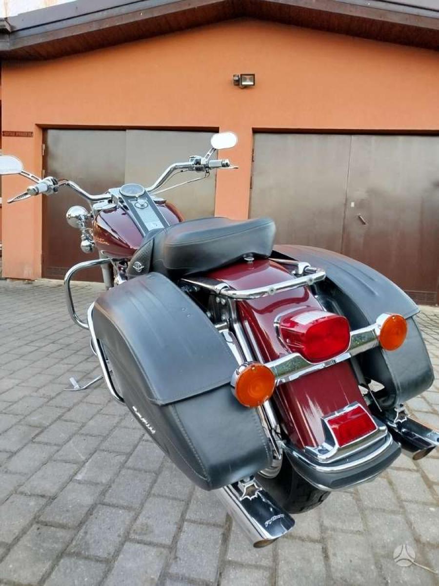Harley-Davidson Road King 2000 Jūrmala, ar dzinēja tilpumu 1.45 L un nobraukumu 18 tūkst. km par 19940 €, foto 19 vietnē AUTOMOTO.COM.LV