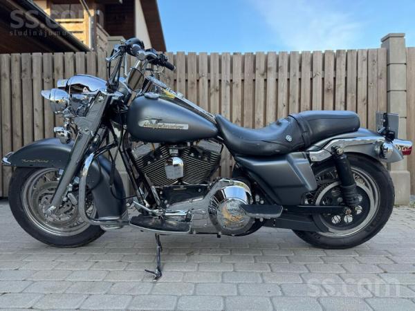 Harley-Davidson Road King 2000 in Riga, with an engine capacity of 1.45 L and mileage of 0 thousand km for 6590 €, photo 3 on AUTOMOTO.COM.LV