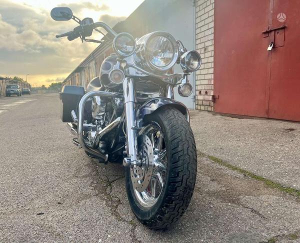Harley-Davidson Road King 2000 in Kaunas, with an engine capacity of 1.45 L and mileage of 71 thousand km for 4500 €, photo 3 on AUTOMOTO.COM.LV