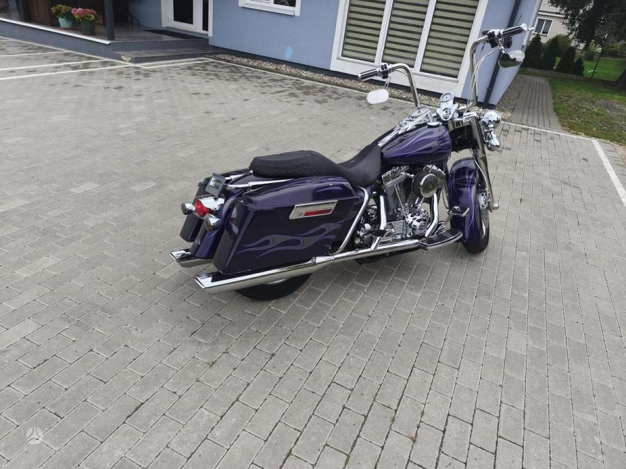 Harley-Davidson Road King 2002 in Varena, with an engine capacity of 1.55 L and mileage of 20 thousand km for 5200 €, photo 10 on AUTOMOTO.COM.LV