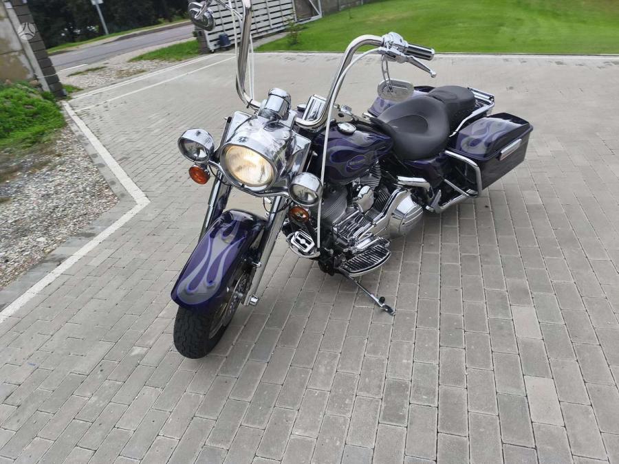 Harley-Davidson Road King 2002 in Varena, with an engine capacity of 1.55 L and mileage of 20 thousand km for 5200 €, photo 19 on AUTOMOTO.COM.LV