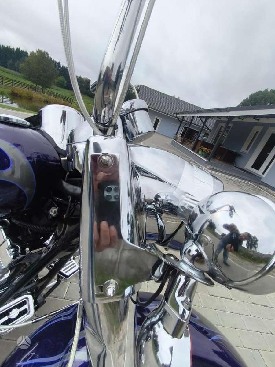 Harley-Davidson Road King 2002 in Varena, with an engine capacity of 1.55 L and mileage of 20 thousand km for 5200 €, photo 37 on AUTOMOTO.COM.LV