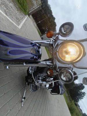 Harley-Davidson Road King 2002 in Varena, with an engine capacity of 1.55 L and mileage of 20 thousand km for 5200 €, photo 38 on AUTOMOTO.COM.LV