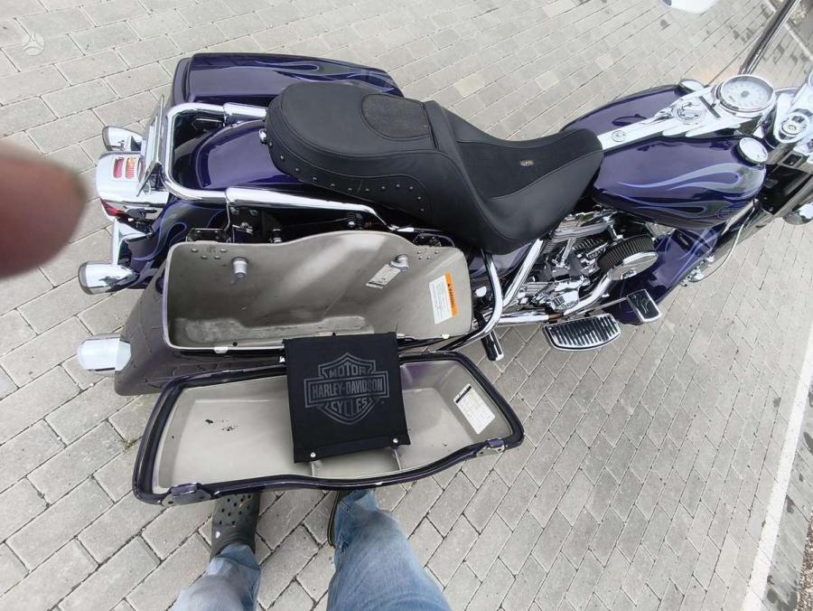Harley-Davidson Road King 2002 in Varena, with an engine capacity of 1.55 L and mileage of 20 thousand km for 5200 €, photo 52 on AUTOMOTO.COM.LV