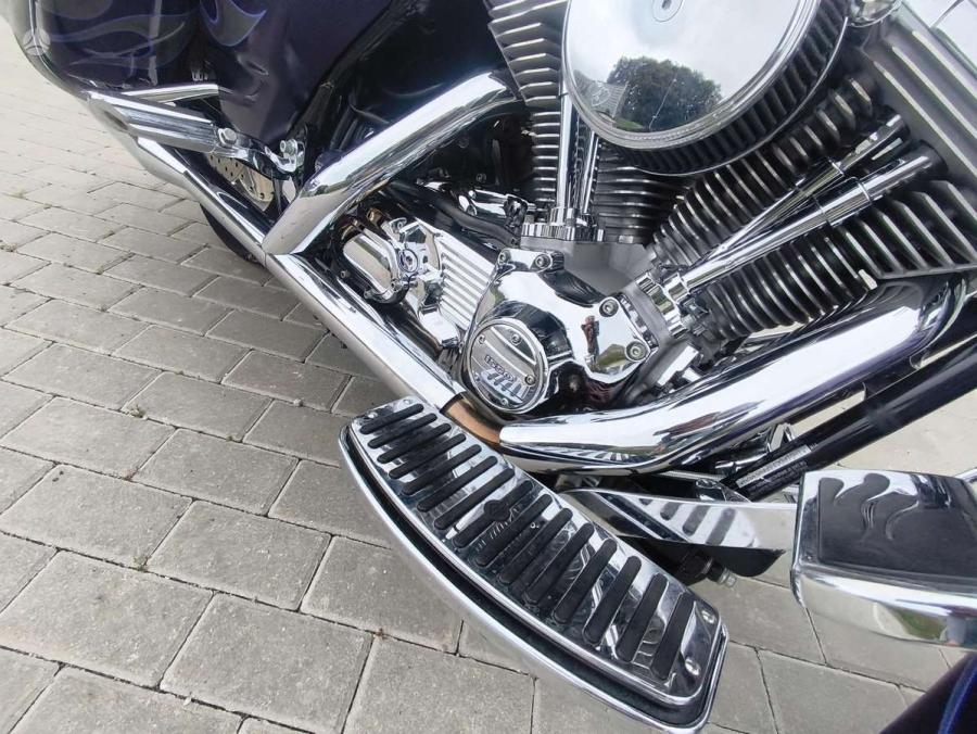 Harley-Davidson Road King 2002 in Varena, with an engine capacity of 1.55 L and mileage of 20 thousand km for 5200 €, photo 55 on AUTOMOTO.COM.LV
