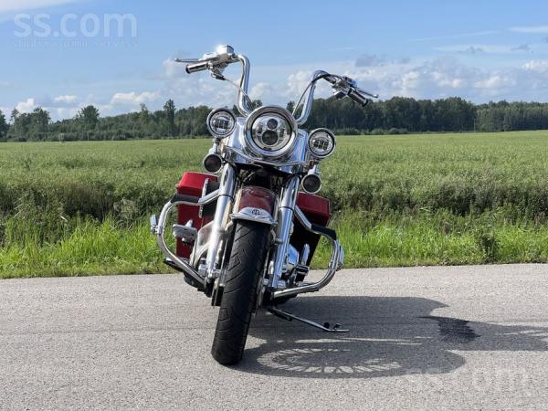 Харли-Девидсон Road King 2006 в Рига, объемом двигателя 1.80 л и пробегом 0 тыс. км за 10000 €, фото 4 на AUTOMOTO.COM.LV