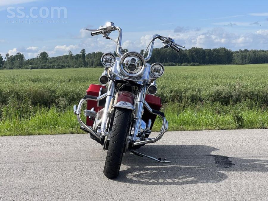 Harley-Davidson Road King 2006 Rīga, ar dzinēja tilpumu 1.80 L un nobraukumu 0 tūkst. km par 10000 €, foto 5 vietnē AUTOMOTO.COM.LV