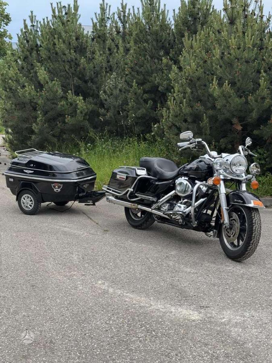 Harley-Davidson Road King 2006 Kauņa, ar dzinēja tilpumu 1.50 L un nobraukumu 35 tūkst. km par 4900 €, foto 1 vietnē AUTOMOTO.COM.LV