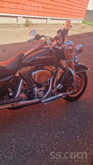 Harley-Davidson Road King 2007 in Riga, with an engine capacity of 1.45 L and mileage of 0 thousand km for 5900 €, photo 7 on AUTOMOTO.COM.LV