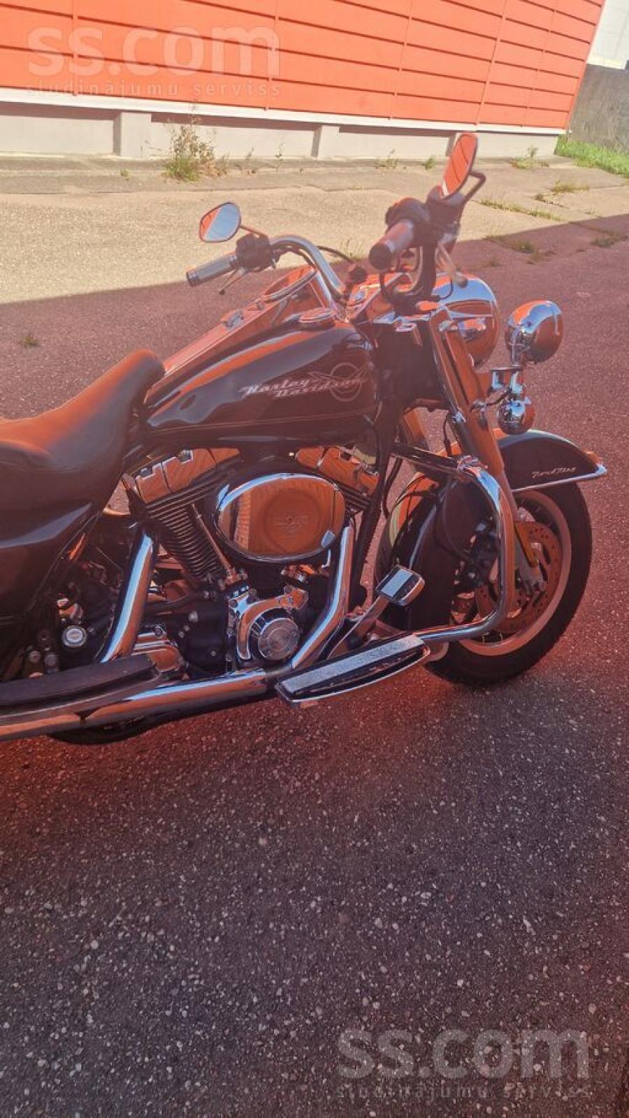 Harley-Davidson Road King 2007 in Riga, with an engine capacity of 1.45 L and mileage of 0 thousand km for 5900 €, photo 7 on AUTOMOTO.COM.LV