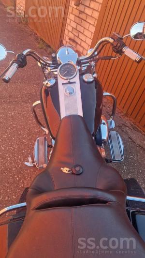 Harley-Davidson Road King 2007 in Riga, with an engine capacity of 1.45 L and mileage of 0 thousand km for 5900 €, photo 8 on AUTOMOTO.COM.LV