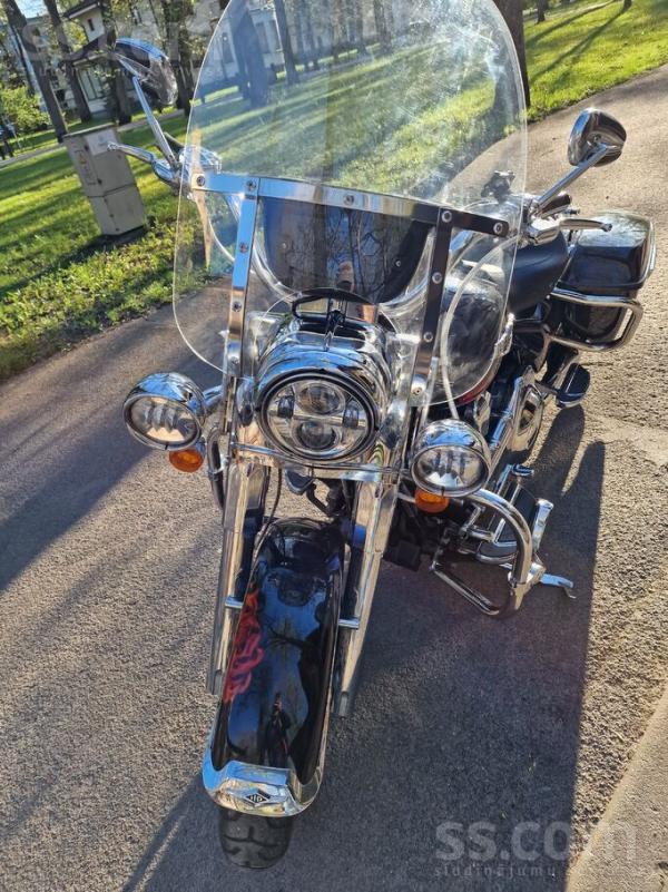 Харли-Девидсон Road King 2016 в Рига, объемом двигателя 1.69 л и пробегом 0 тыс. км за 12500 €, фото 4 на AUTOMOTO.COM.LV