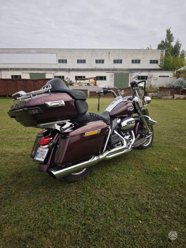 Harley-Davidson Road King 2018 Rokiškis, ar dzinēja tilpumu 1.70 L un nobraukumu 78 tūkst. km par 11000 €, foto 5 vietnē AUTOMOTO.COM.LV