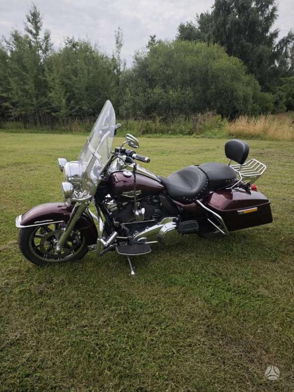 Harley-Davidson Road King 2018 Rokiškis, ar dzinēja tilpumu 1.70 L un nobraukumu 78 tūkst. km par 11000 €, foto 6 vietnē AUTOMOTO.COM.LV