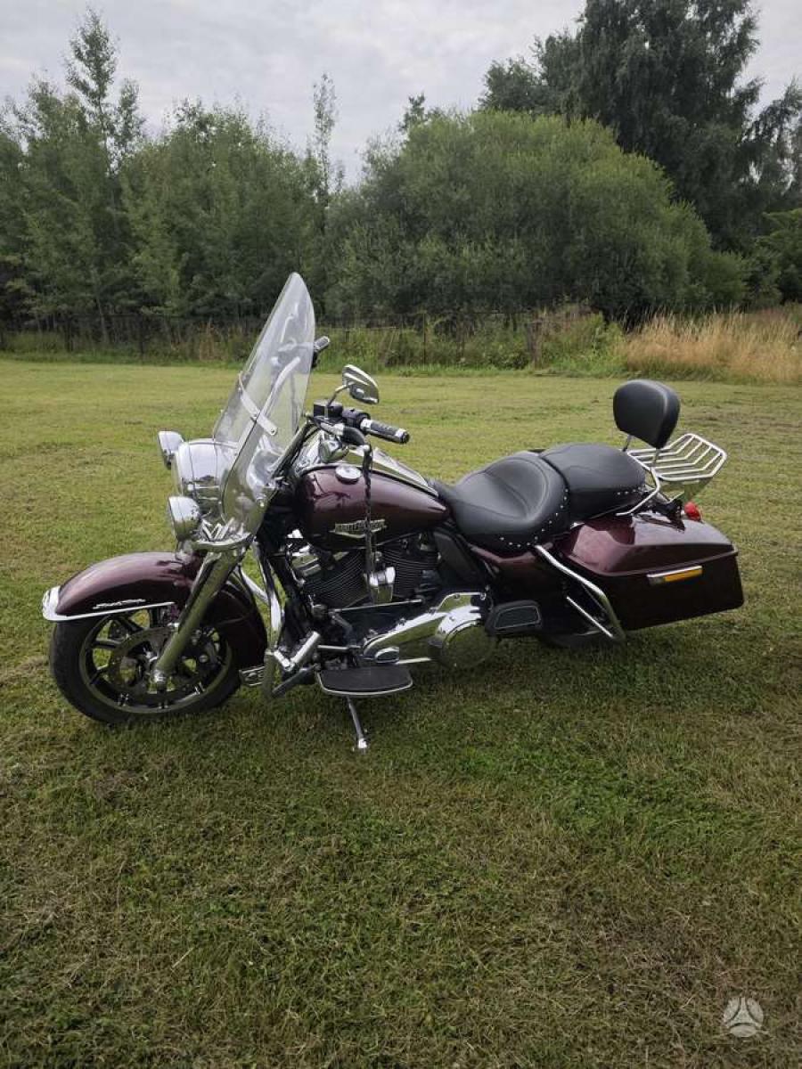 Харли-Девидсон Road King 2018 в Рокишкис, объемом двигателя 1.70 л и пробегом 78 тыс. км за 11000 €, фото 7 на AUTOMOTO.COM.LV